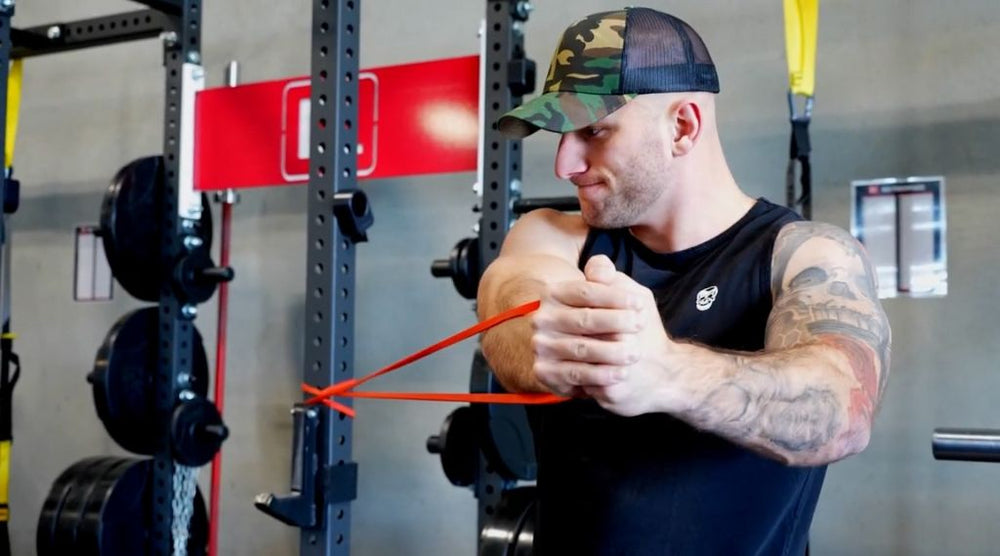 10 Best Core Exercises With Bands (+ Sample Workout)