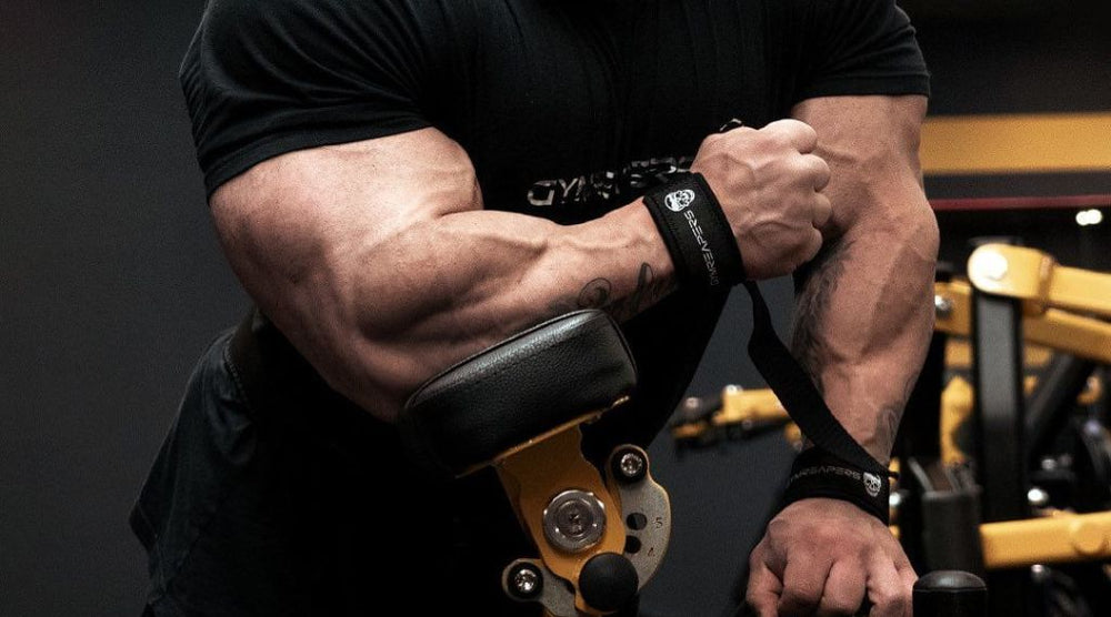 4 Tips For Wearing Wrist Wraps For Bench Press & Do They Help