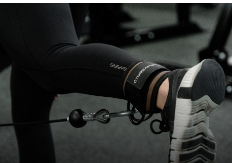 6 Best Adductor Exercises With Bands (+ Sample Workout)